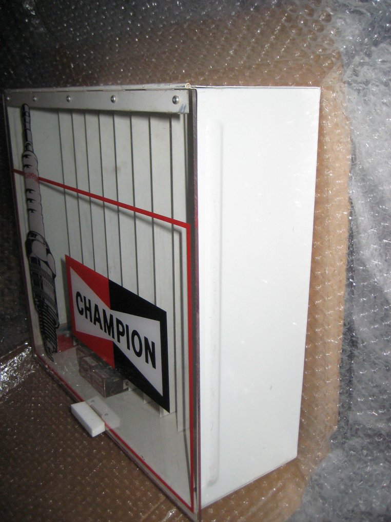 Champion spark plug cabinet - Catawiki Champion spark plug cabinet - Catawiki