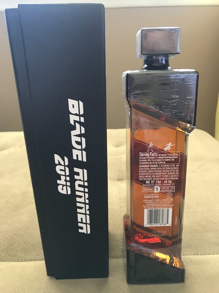 Johnnie Walker Black Label Blade Runner 2049 - 750ml - Catawiki