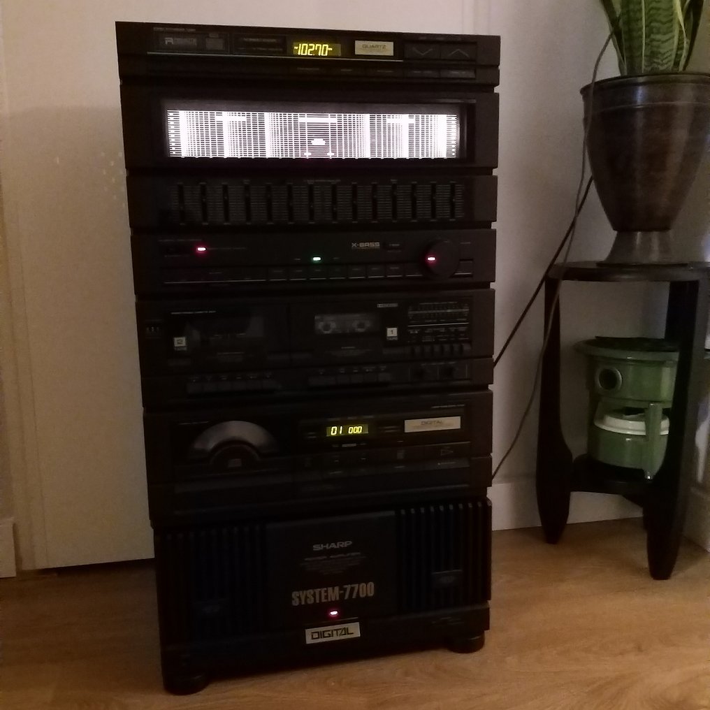Sharp - System 7700 High power Digital HiFi systeem - - Catawiki