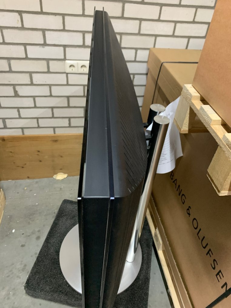 Bang & Olufsen - Beovision 7-40 MARK 5! smart tv with 4x HDMI Full-HD ...