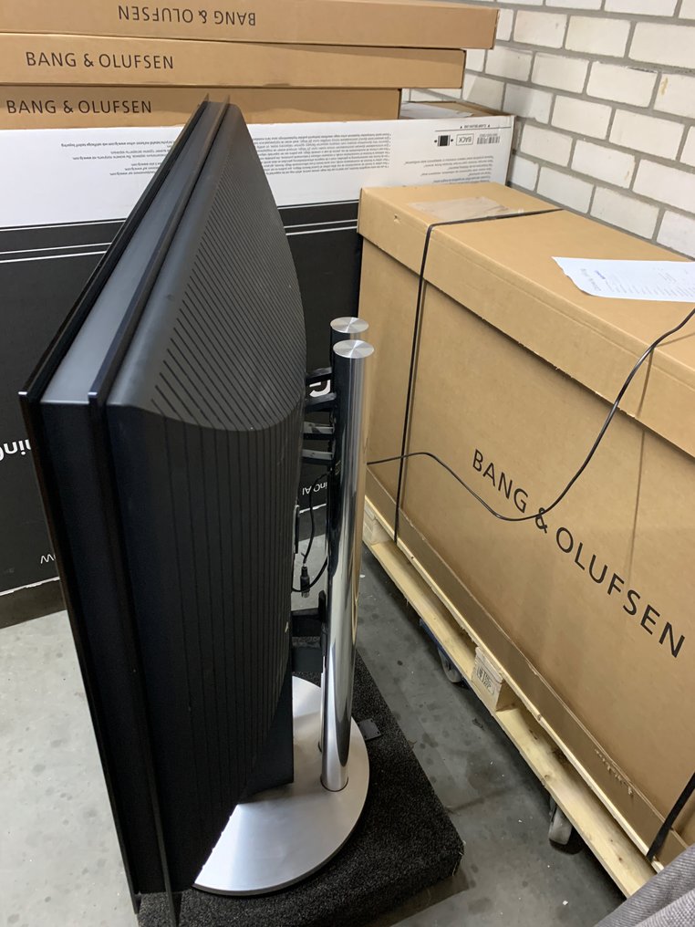 Bang & Olufsen - Beovision 7-40 MARK 5! smart tv with 4x HDMI Full-HD ...