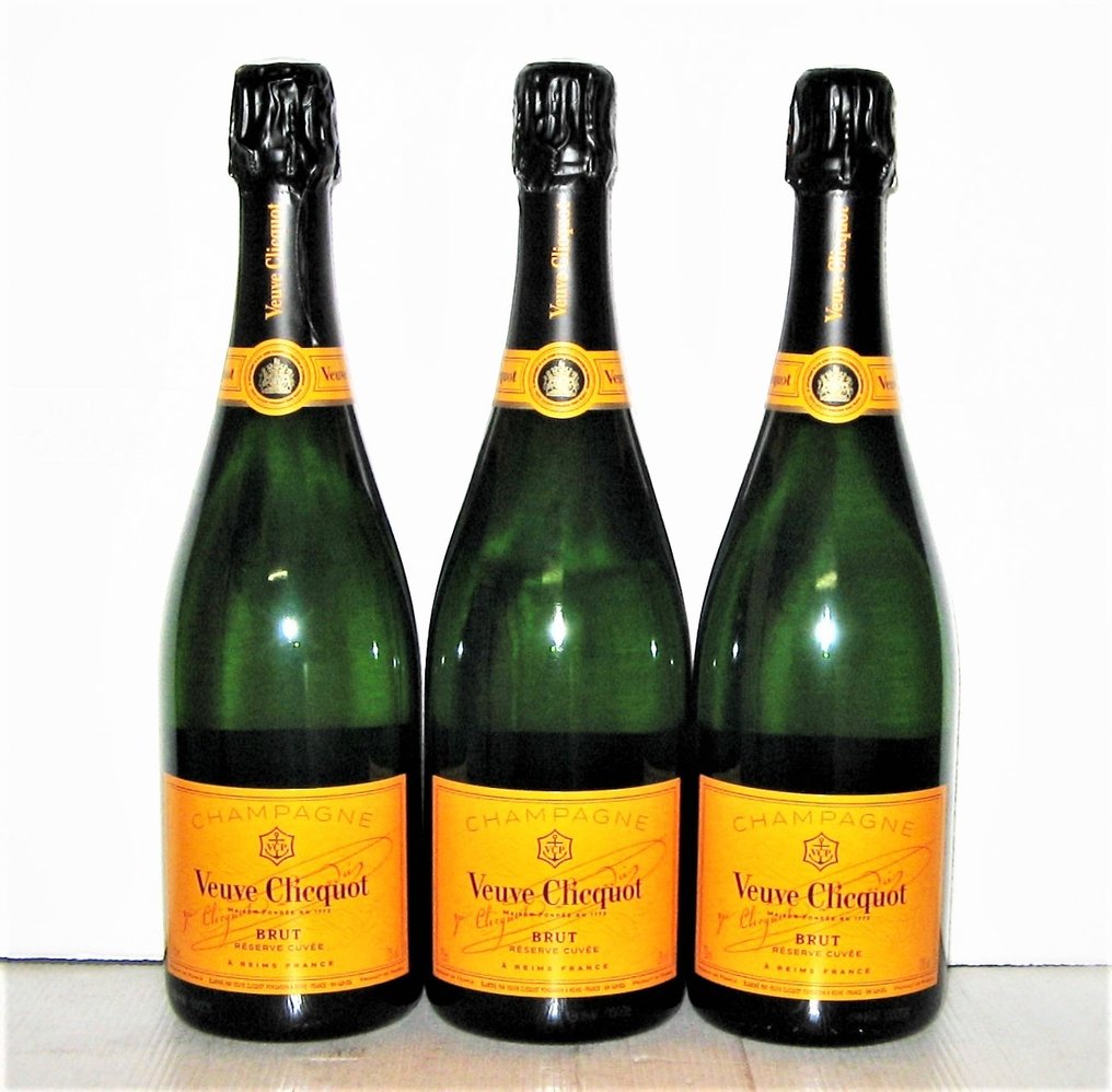 Veuve Clicquot "Réserve Cuvée" - Champagne Brut - 3 Bottles - Catawiki
