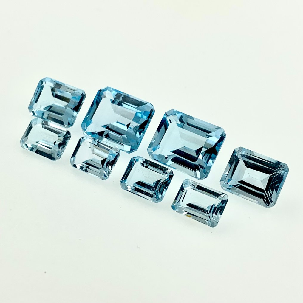 8 pcs Sky Blue Topaz - 31.20 ct - Catawiki