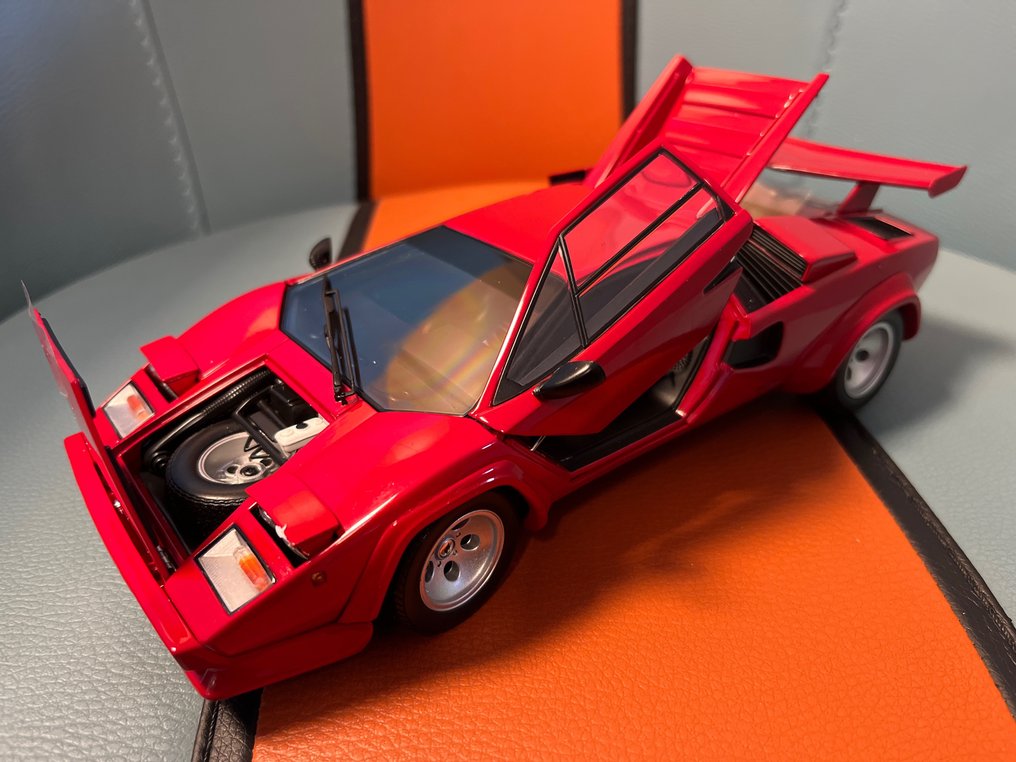 Kyosho 1:18 - 1 - Model sports car - Lamborghini Countach - - Catawiki