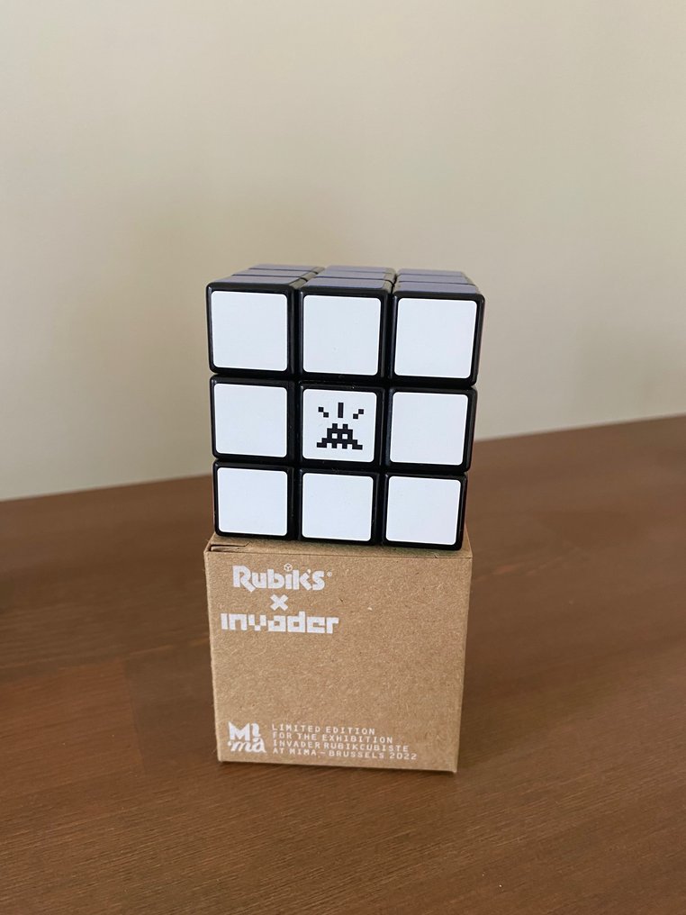 Invader (1969) - Rubik’s cube x Invader - Catawiki