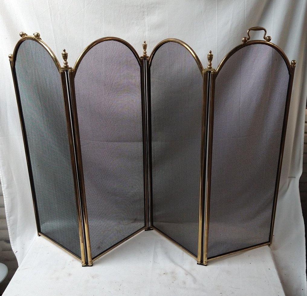Large Brass Fire Guard (3) - Catawiki