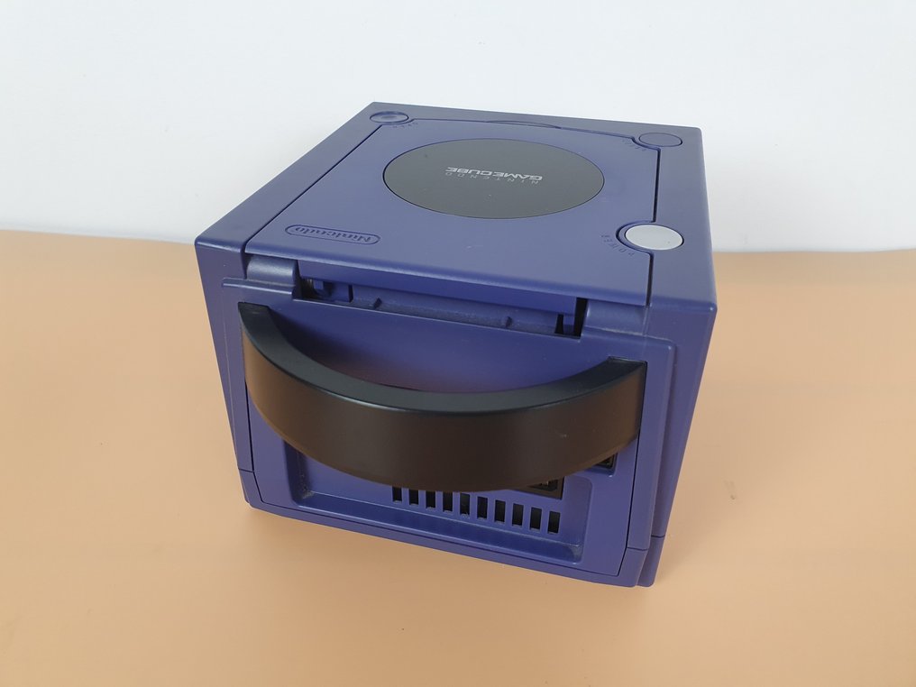 Nintendo GameCube Indigo - Console - In original box - Catawiki