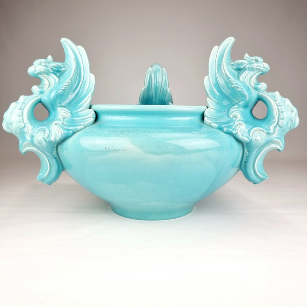 Jardinière, Blue glazed with mythical creatures - Ceramic - - Catawiki