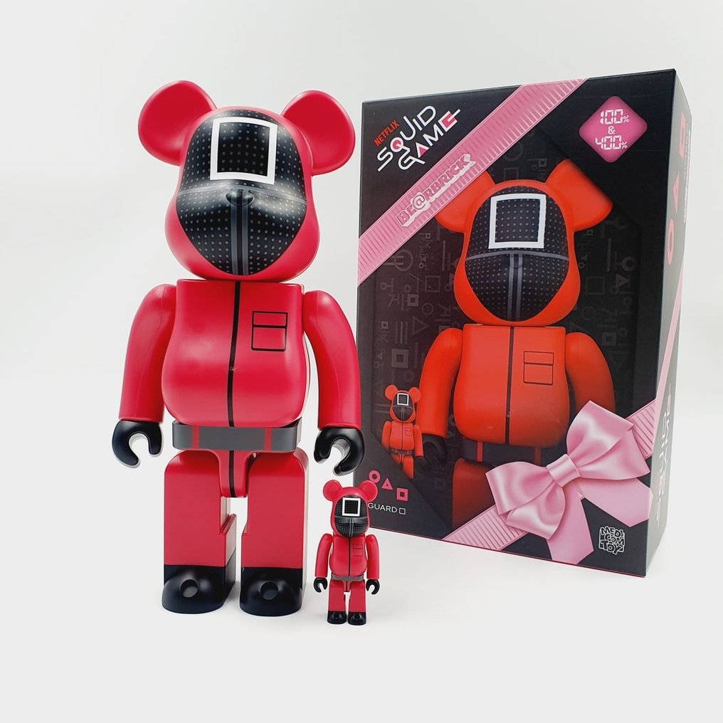 Medicom Toy x Squid Game - Be@rbrick 400% 100% Squid Game Square ...
