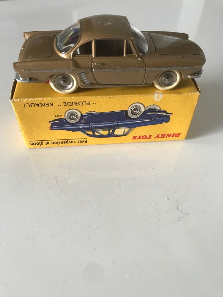Dinky Toys - 1:43 - ref. 543 Renault Floride - Made in - Catawiki