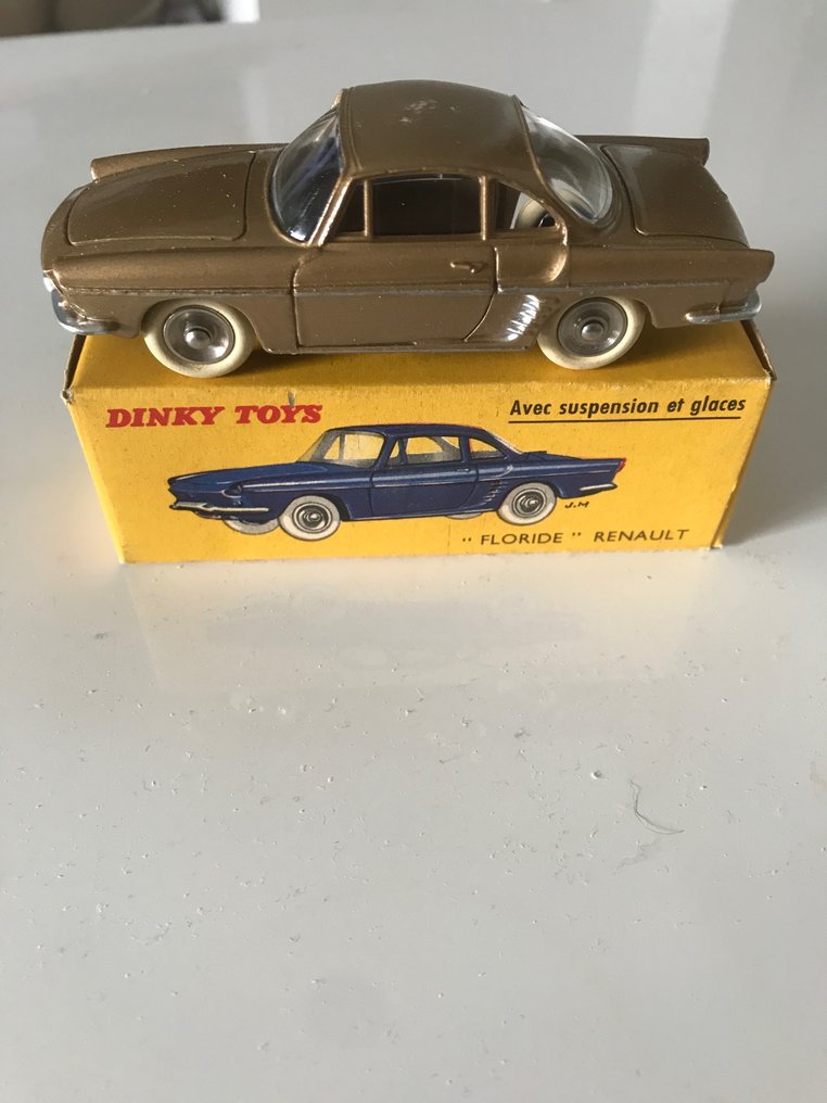 Dinky Toys - 1:43 - ref. 543 Renault Floride - Made in - Catawiki