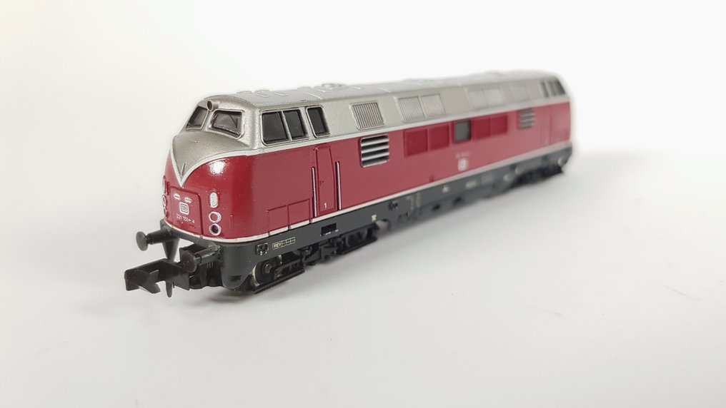 Arnold N - 2023 - Diesel locomotive - BR221 - DB - Catawiki
