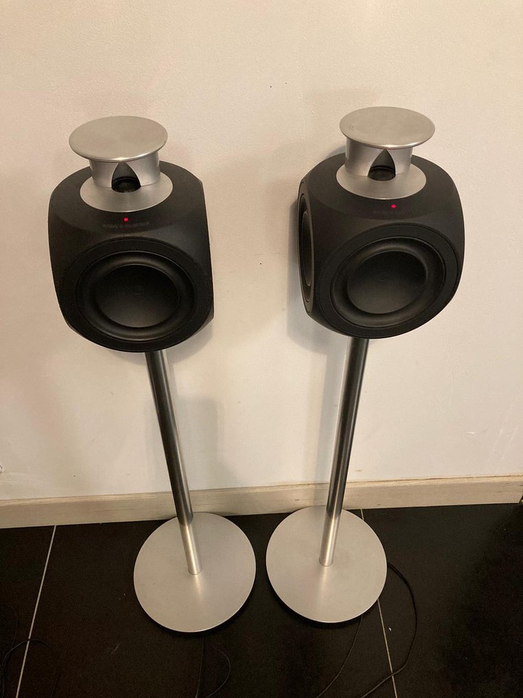 Bang & Olufsen - Beolab 3 - Active Loudspeakers - Catawiki