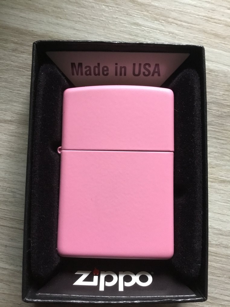 Zippo - Zippo 2022 set van 2 kleuren aanstekers - Lighter - Catawiki