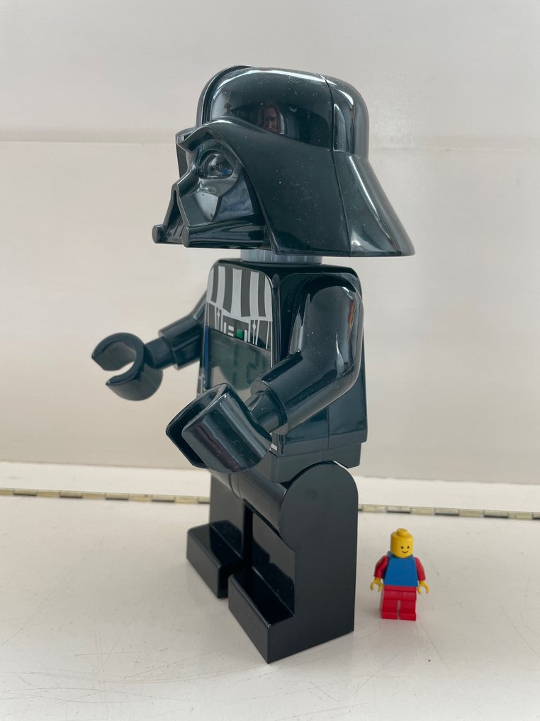 Lego - Star Wars - LEGO Darth Vader ALARM CLOCK - Catawiki