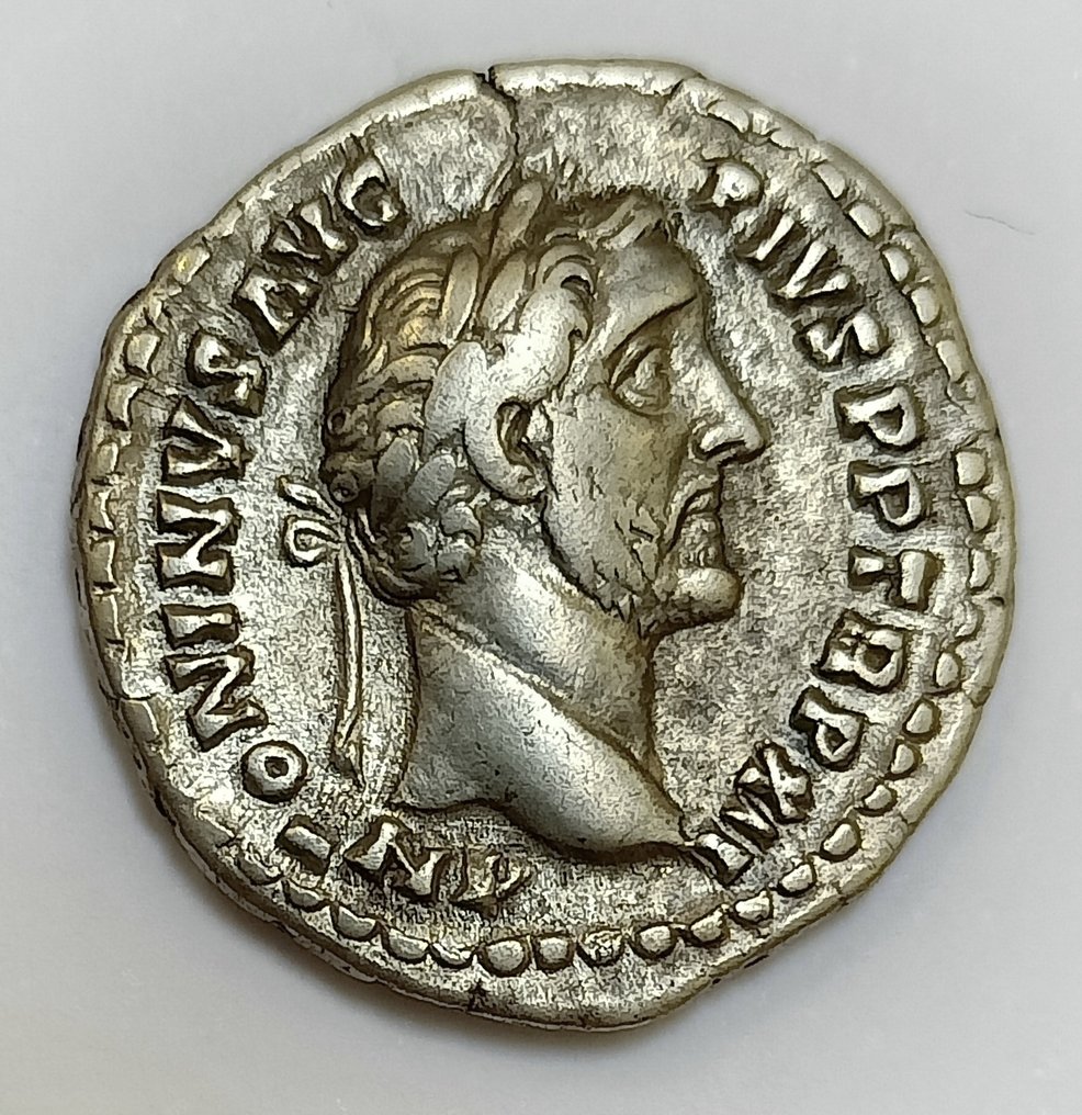 Roman Empire. Antoninus Pius (AD 138-161). AR Denarius, - Catawiki