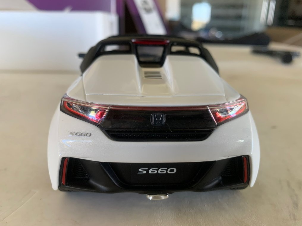 Kyosho - 1:18 - HONDA S660 - Catawiki