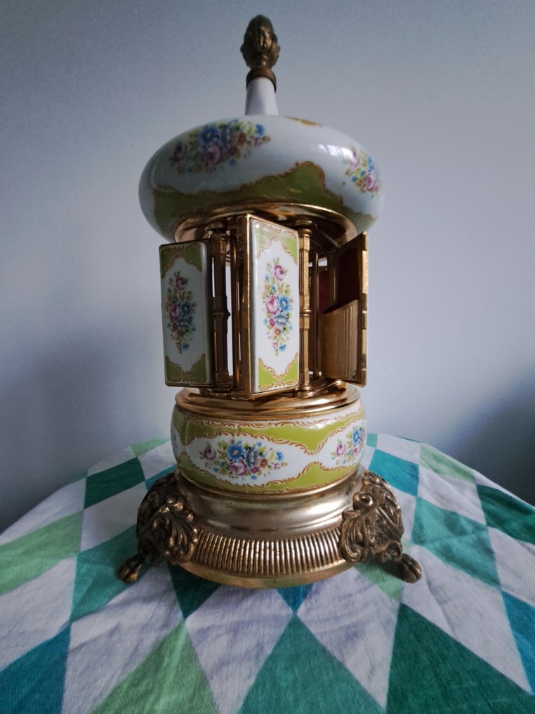 Music box (1) - Art Deco - Ceramic - Catawiki