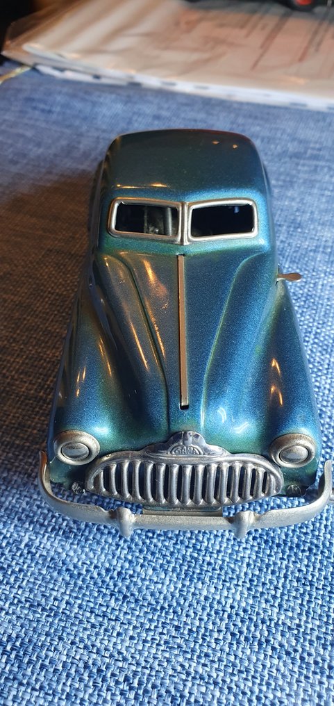 GAMA - Wind-up car GAMA AUTO 100 - 1960-1969 - Germany - Catawiki