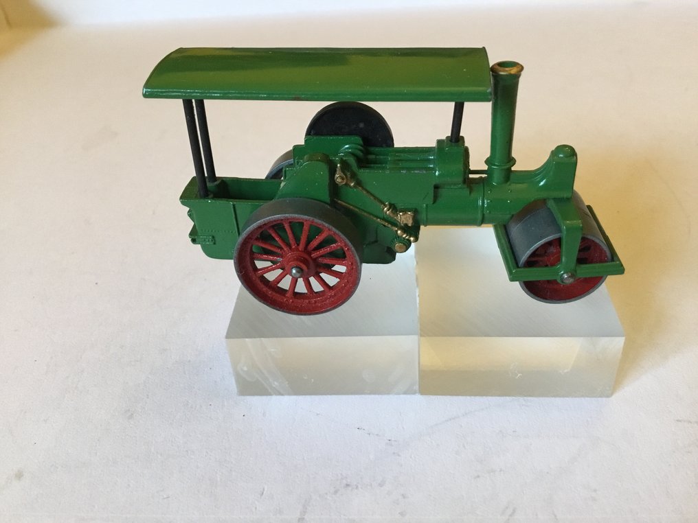 Matchbox - 1:50 - Aveling & Porter Road Steam roller - Catawiki