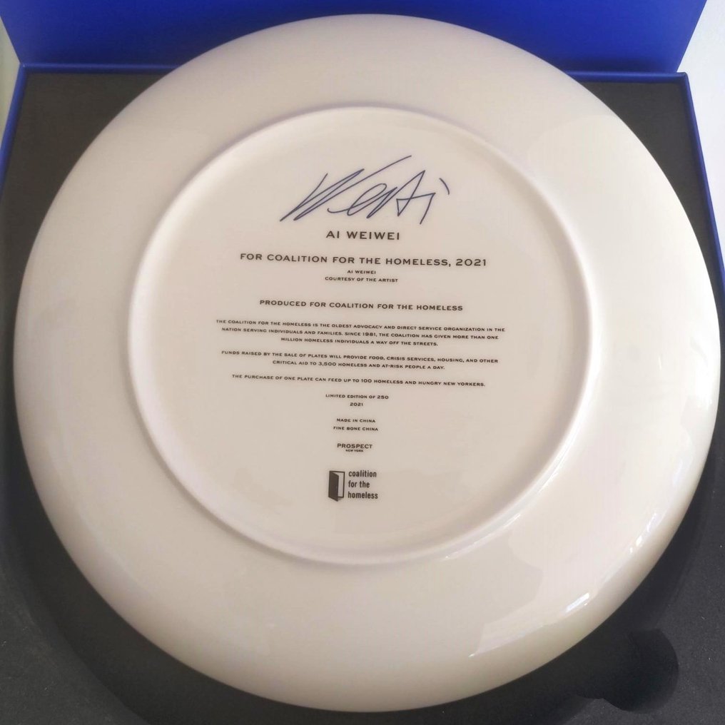 Ai Weiwei (1957) - Artist Plate Project - Catawiki