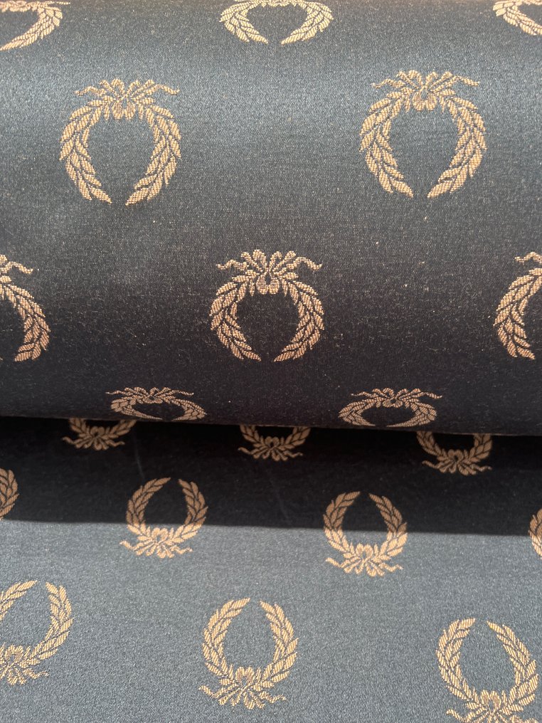 Fabric with Florentine lily - 500 x 280 cm - Cotton, - Catawiki