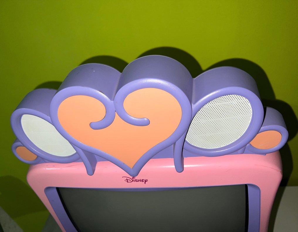 Disney Princess - Disney Princess TV + DVD MD 2933 + 2 remote controls ...