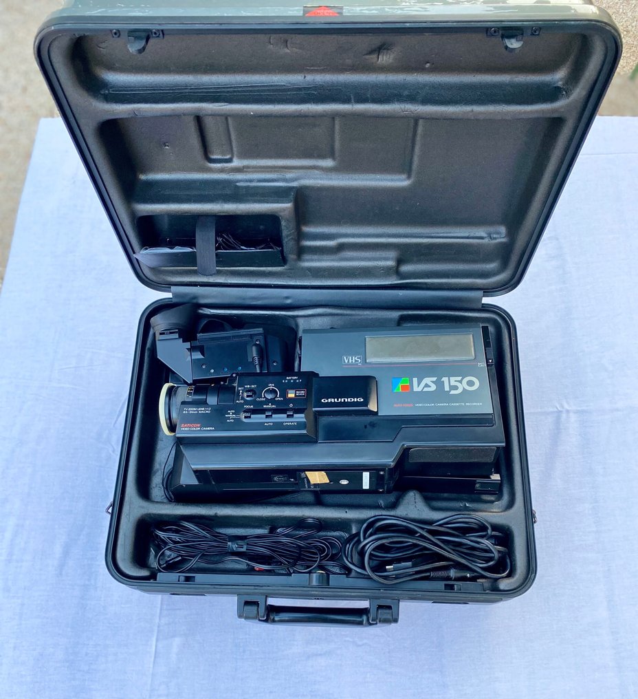 Grundig VS150 Caméra argentique - Catawiki