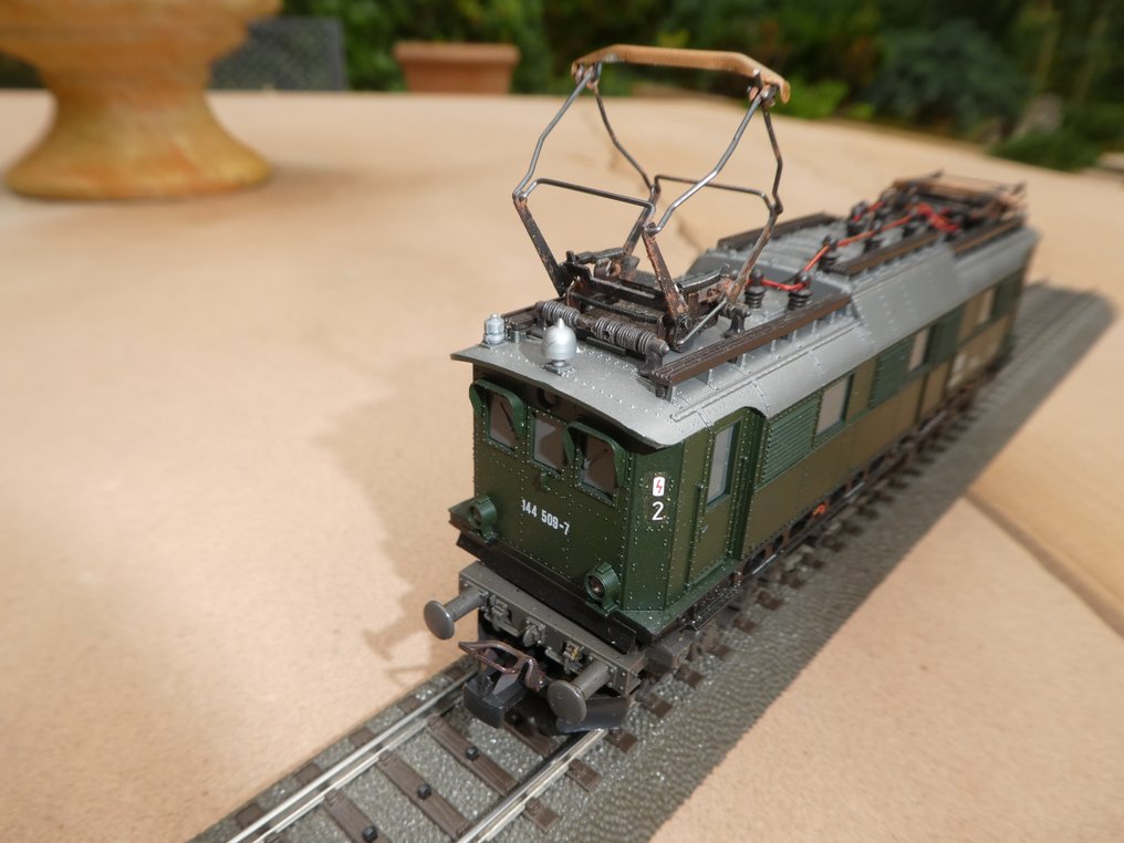 Roco H0 - 4130 - Electric locomotive (1) - Class 144 - Catawiki