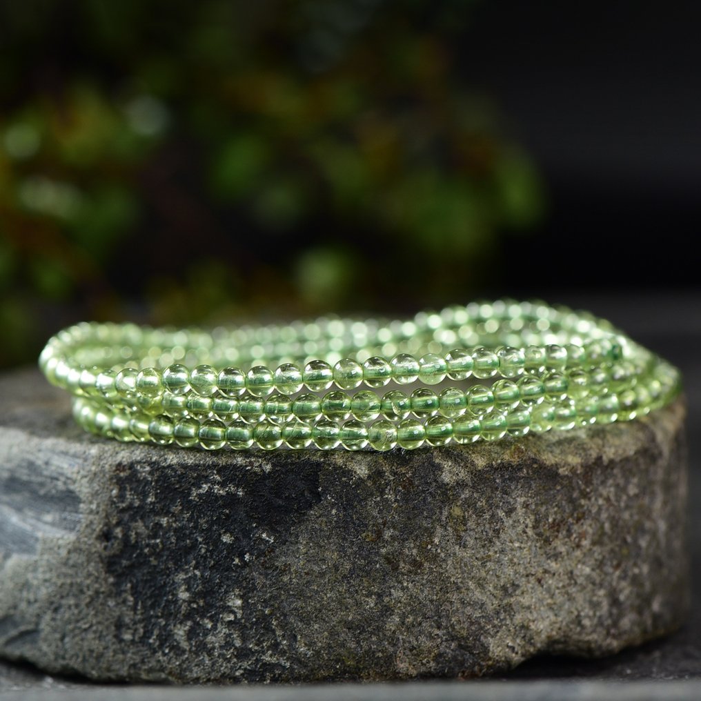 Pas de prix de réserve - Péridot naturel - Catégorie AAA - 10.401 g - Catawiki