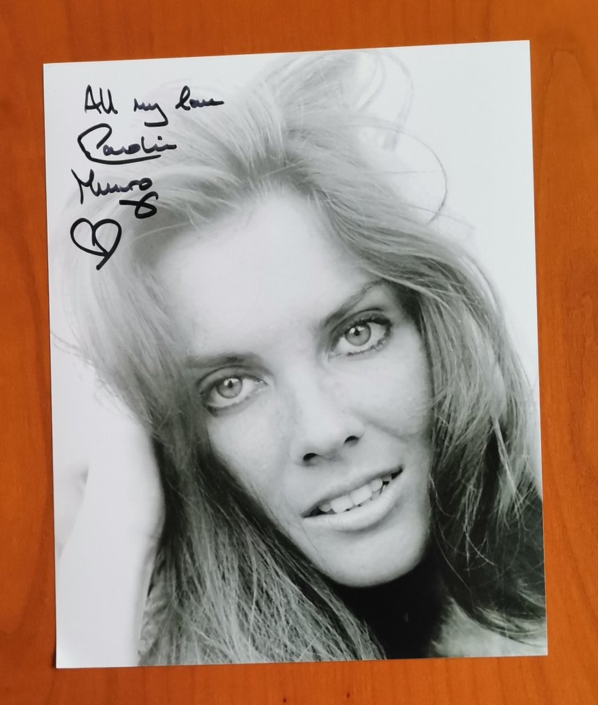 Caroline Munro, Bond Girl - Signed Autographed Photo 10x8 in - Catawiki