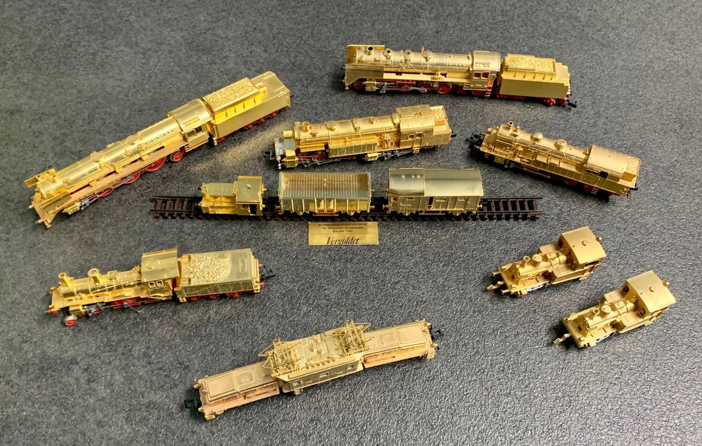 Arnold N - 2701, 2702, 2705, a.o. - Coffret, Locomotive à vapeur avec wagon tender, Locomotive ...