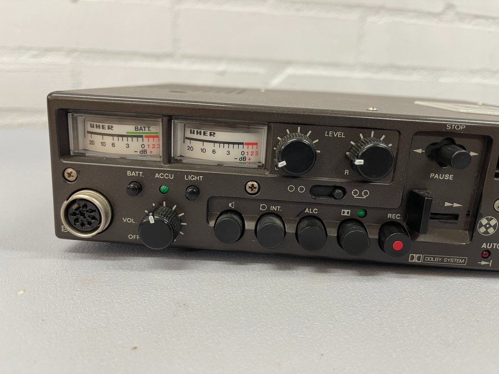 Uher - CR-260 AV - Cassette Recorder-Player - Catawiki