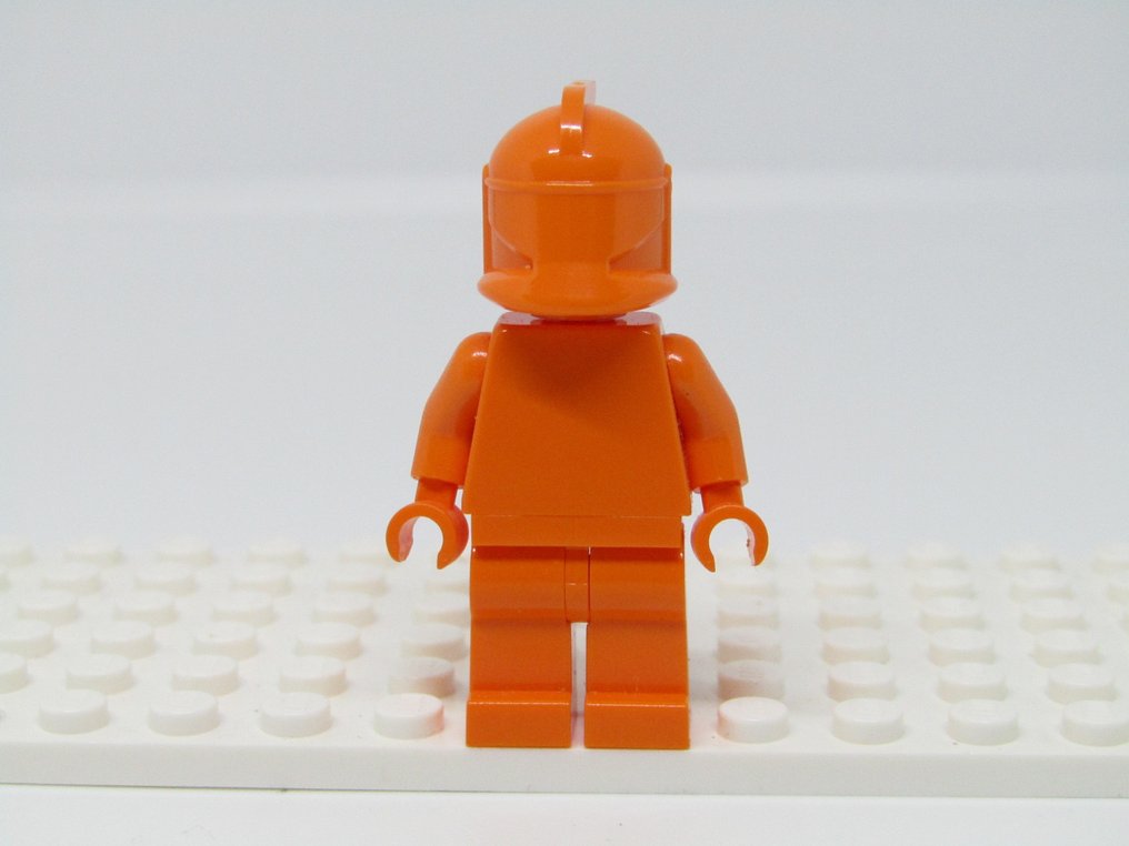LEGO - Star Wars - prototype style orange Bomb Squad Clone Trooper ...