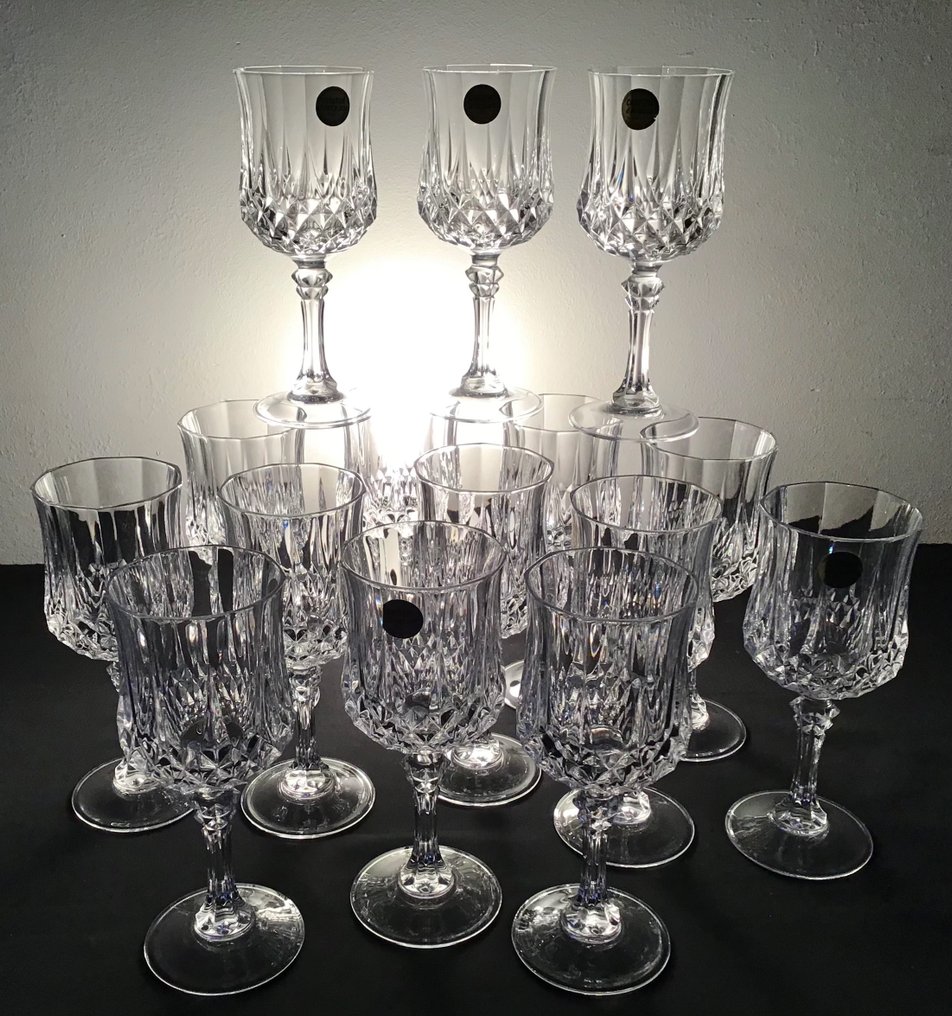 Cristal D’Arques - Paris - Wijnglas - Longchamps - 15 rode wijnglazen ...