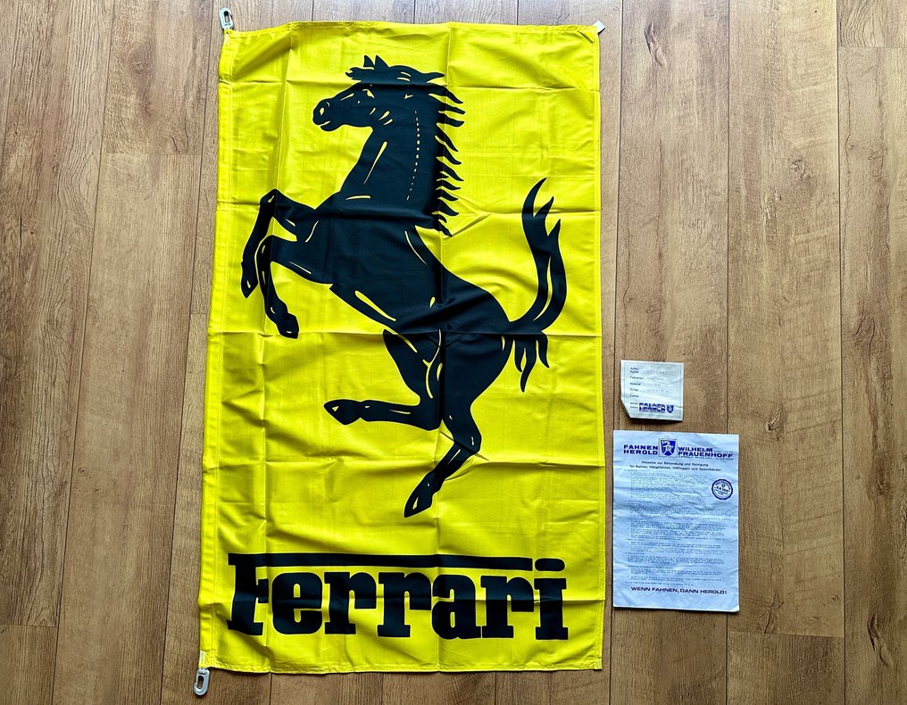 Flag - Ferrari - Fahnen Herold Official Ferrari Dealer Flag - Catawiki