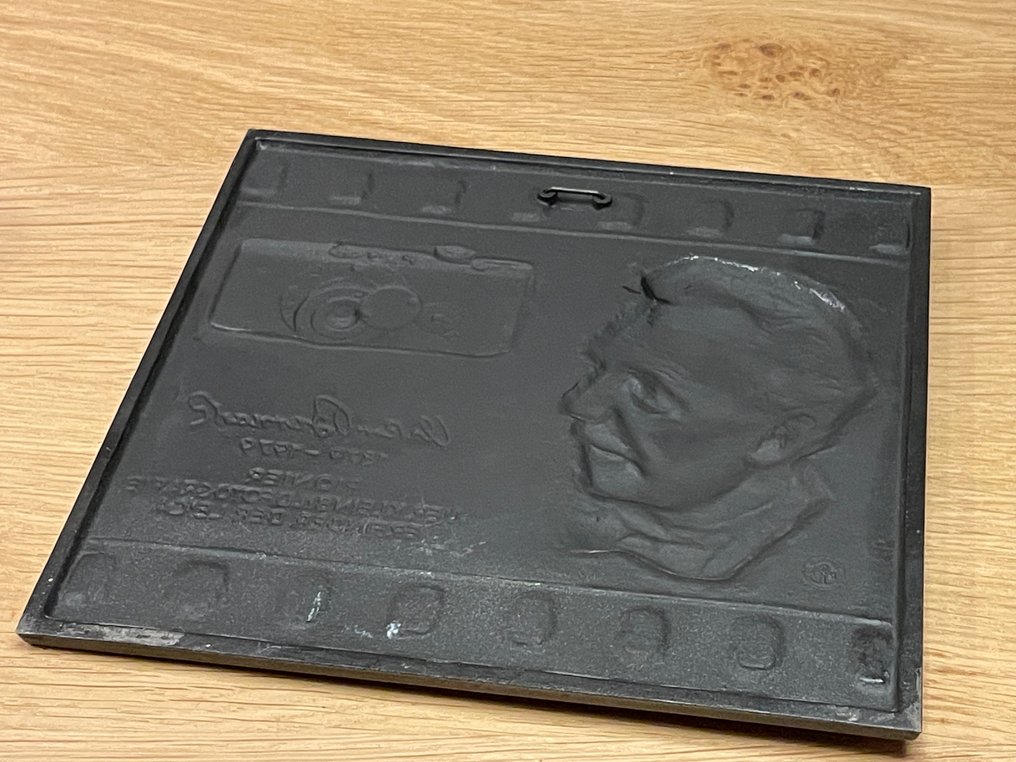 Leica Oscar Barnack gedenkplaat 1879-1979 Analogue camera - Catawiki