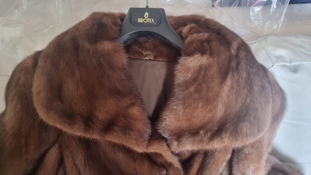 Artisan Furrier - Mink Fur coat - Made in: Italy - Catawiki