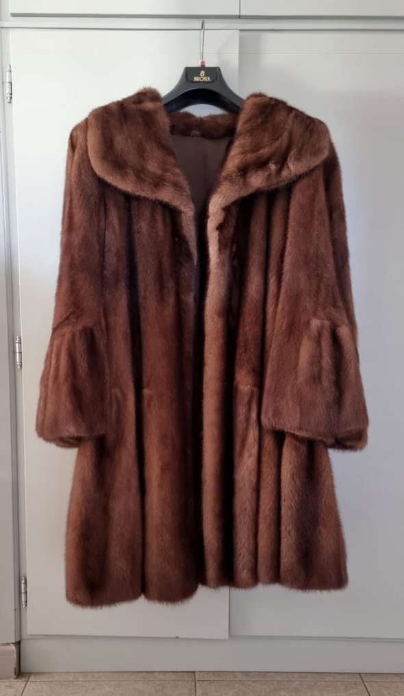 Artisan Furrier - Mink Fur coat - Made in: Italy - Catawiki