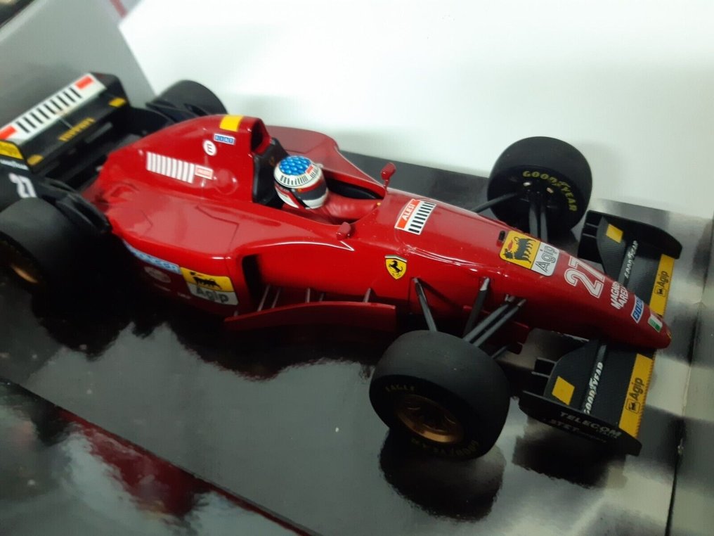 Onyx 1:18 - 1 - Voiture de course miniature - Ferrari 412 T2 - Catawiki