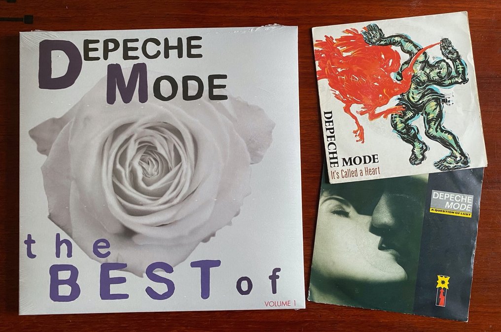 Depeche Mode - The Best Of Depeche Mode Volume 1 + extra 2 x 7" 45 RPM Singles - Multiple titles ...
