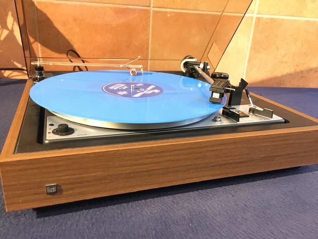 Dual - CS 1228 + Shure V15 Table tournante - Catawiki