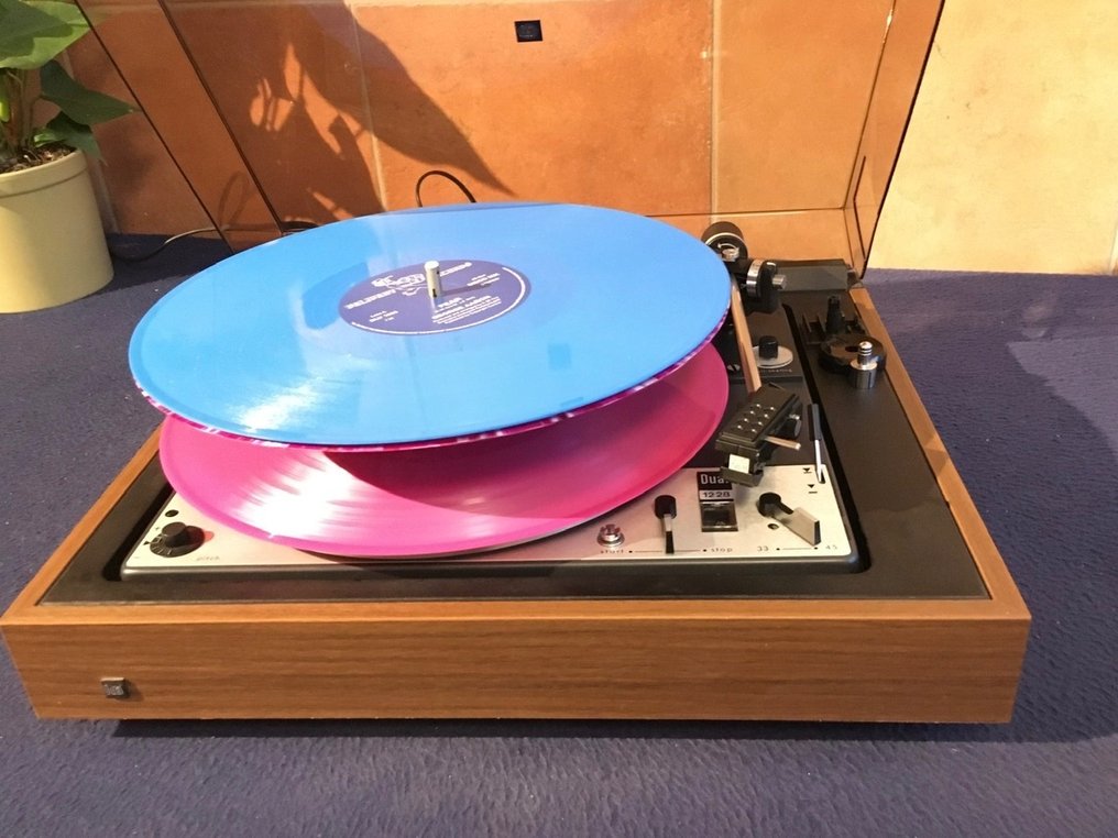 Dual - CS 1228 + Shure V15 Table tournante - Catawiki