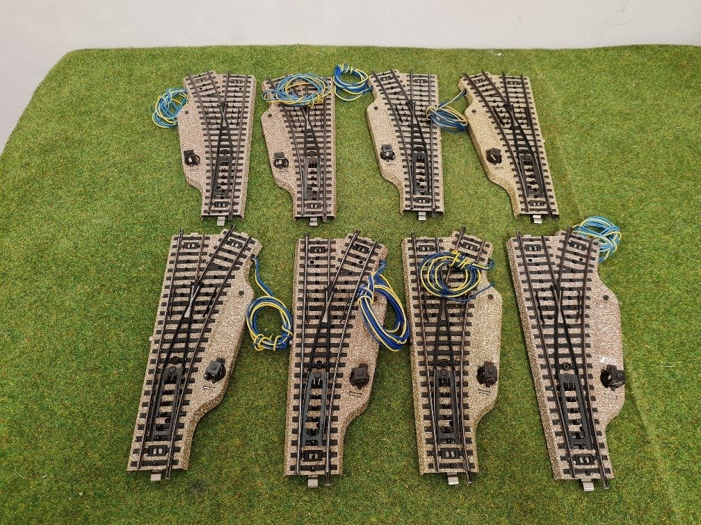 Märklin H0 - 5203/5204/5118/5119 - Modeltreinsporen (10) - 10x M-Rails ...