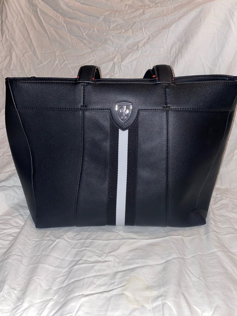 Borsa Ferrari in pelle - Ferrari - Catawiki