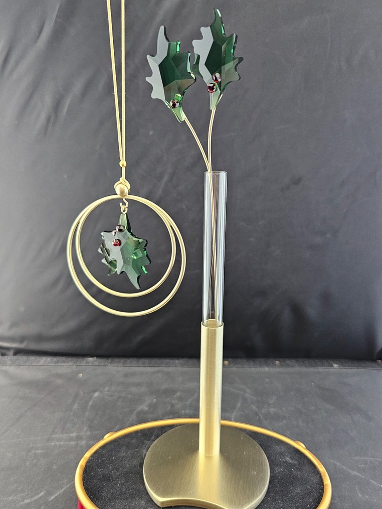 Beeldje - Swarovski - Holly Leaves 5586701 Boxed + Holly Leaves ...