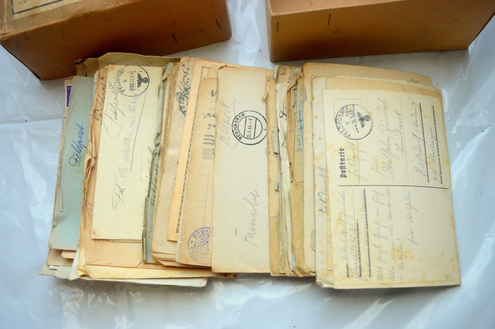 Collection of 100 x WW2 German Letters in Feldpost Box - Enveloppe ...