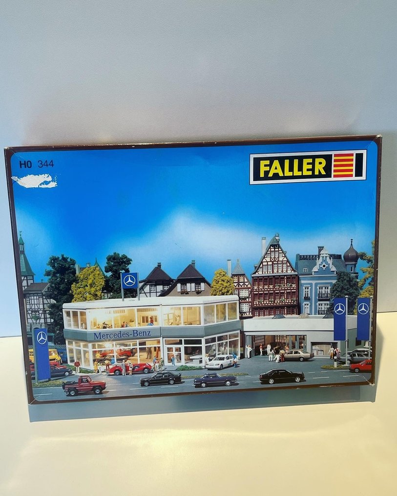 Faller H0 - 344 - Model train (1) - Mercedes Benz garage and showroom ...