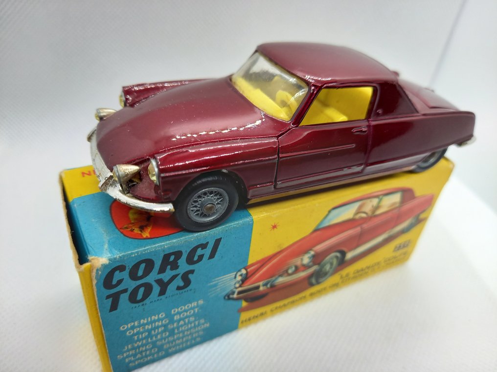 Corgi 1:43 - 1 - Modelauto - Citroën Le Dandy Coupe N° 259 (1966 ...