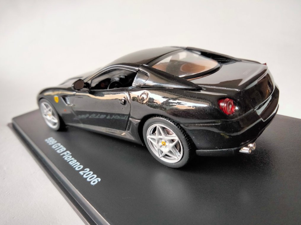 Ferrari Gt Collection - Official Product 1:43 - 2 - Voiture de course ...